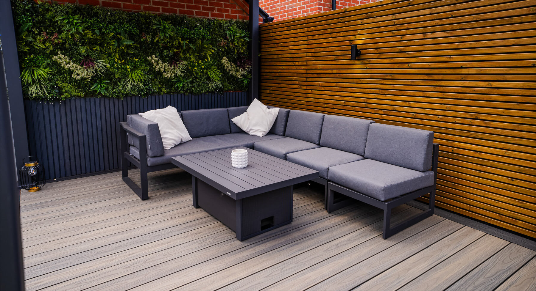 HD Deck Dual - Garden Design in Carbon/Antique | Case Studies ...