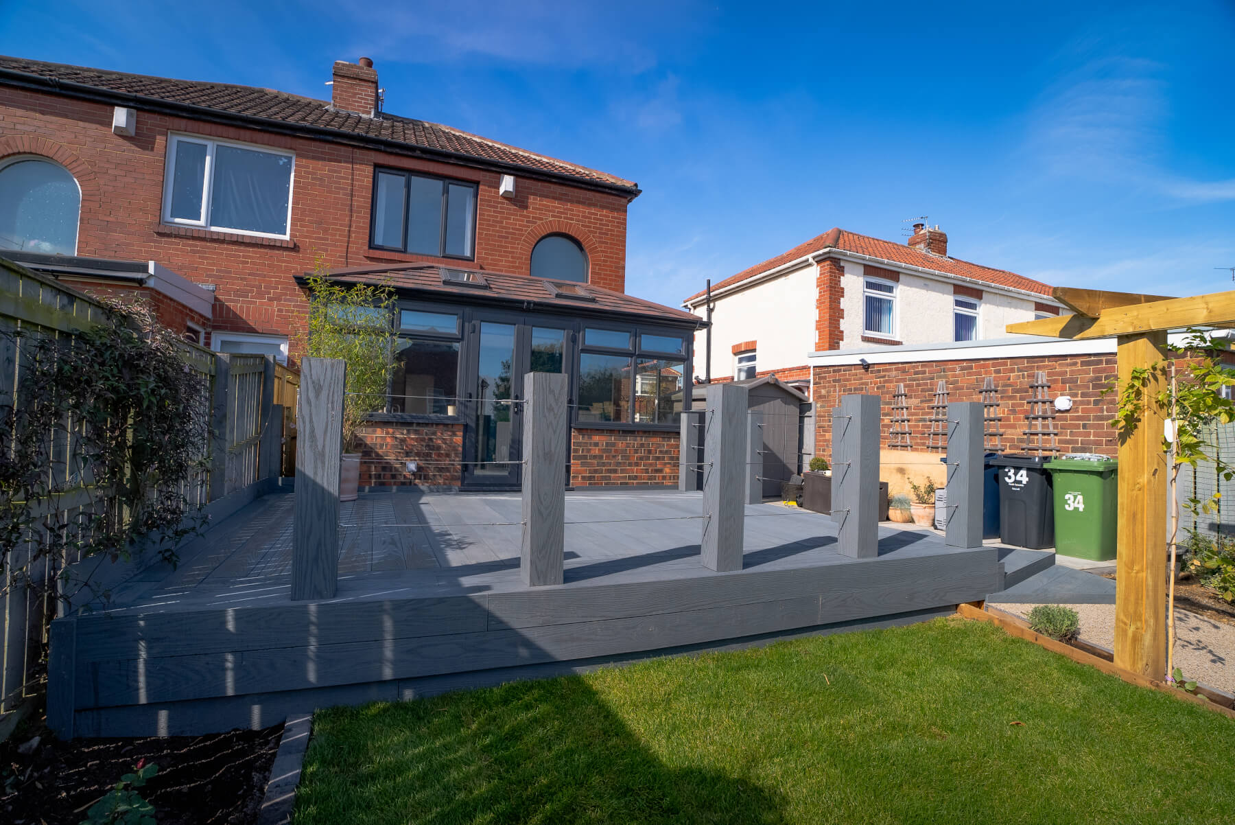 Redux Dusk Used in Residential Garden Design | Case Studies | Composite ...