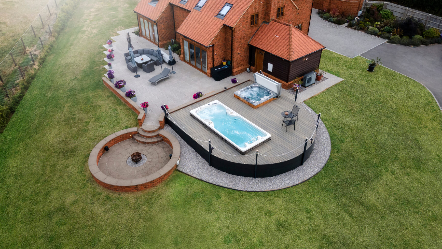 HD Deck Dual - Composite Decking in Antique | Case Studies | Composite ...